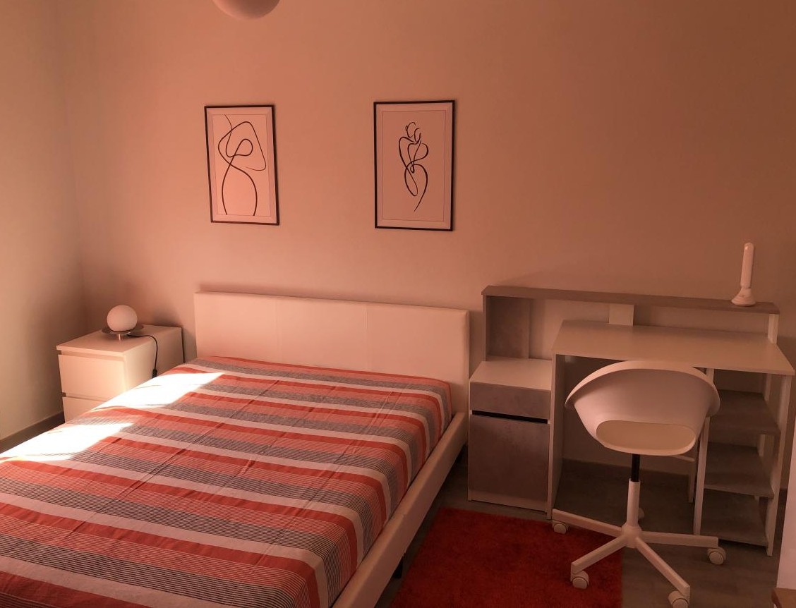 Quarto para estudante feminina - bquarto