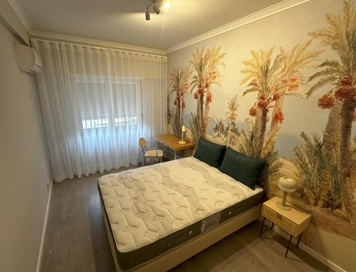 T1 mobilado terraco e estacionamento metro Alto dos Moinhos - bquarto