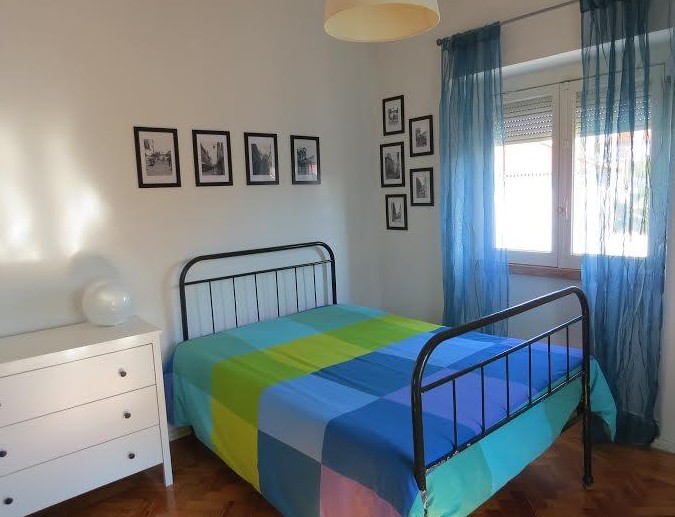 Quarto mobilado para rapariga estudante em Lisboa - bquarto